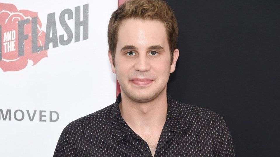 ‘Pitch Perfect’ star talks new Broadway role - Newsday