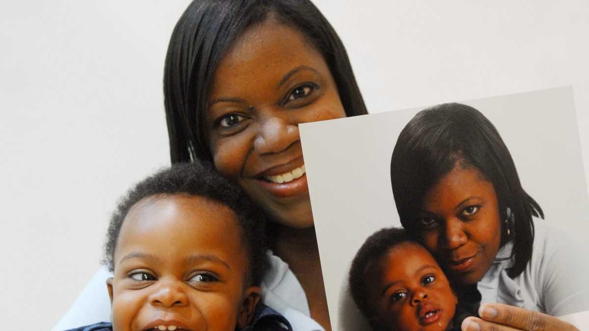 Studio photo cards done in a snap - Newsday