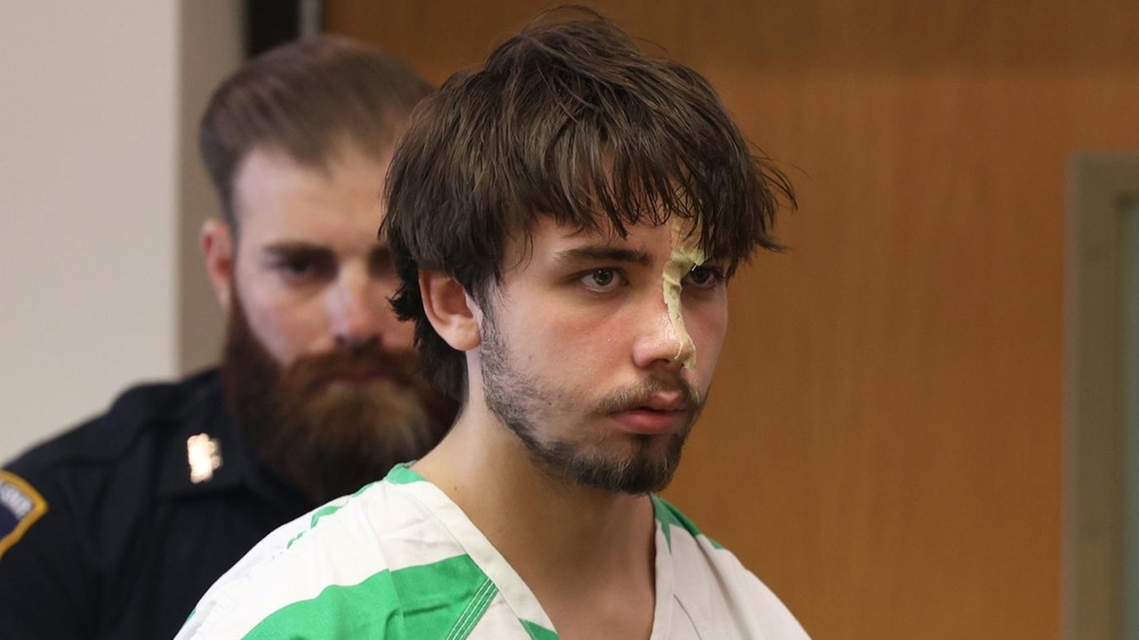 Nesconset teen Austin Lynch not competent to stand trial in killing of ...