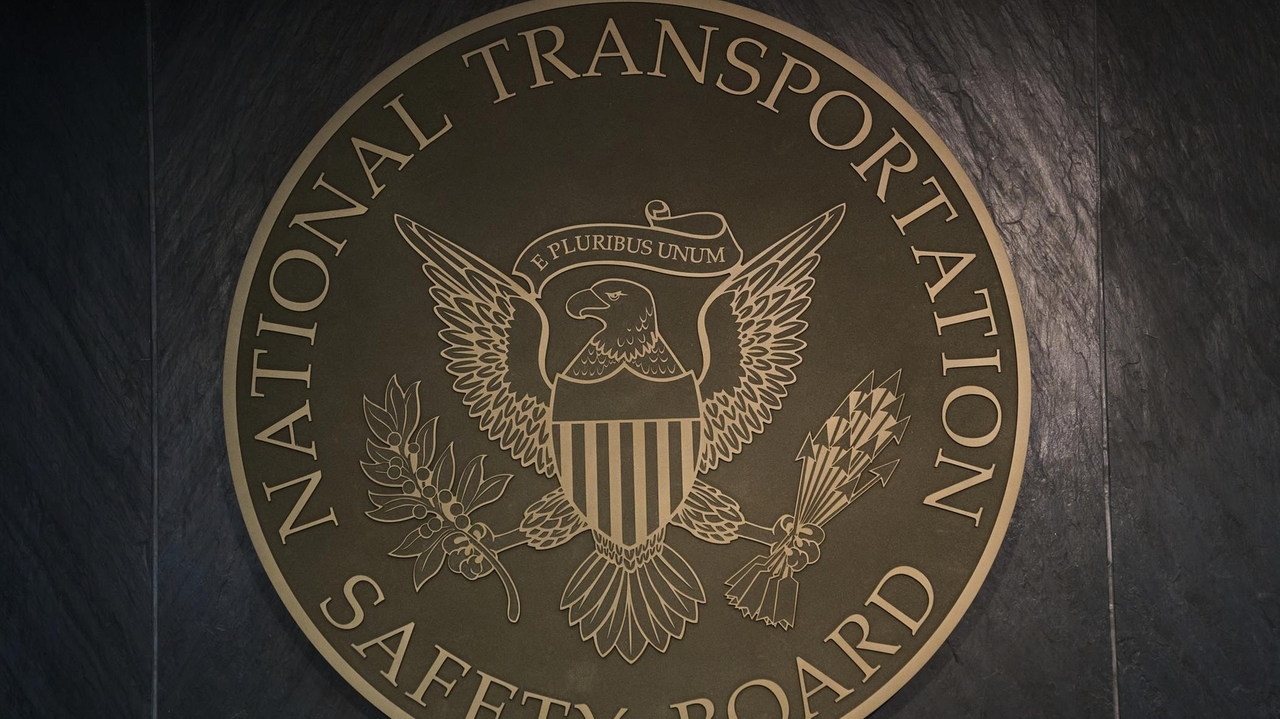 NTSB says fiery 2024 North Dakota derailment proves the need to replace ...