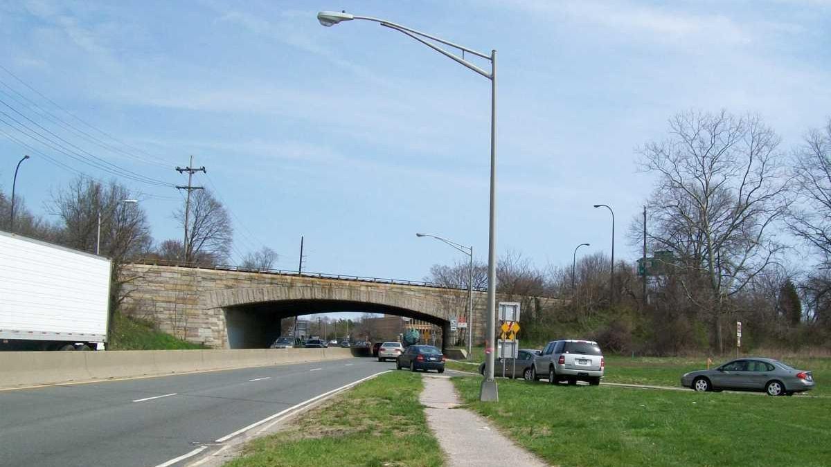 Work begins over Route 110 bridge - Newsday