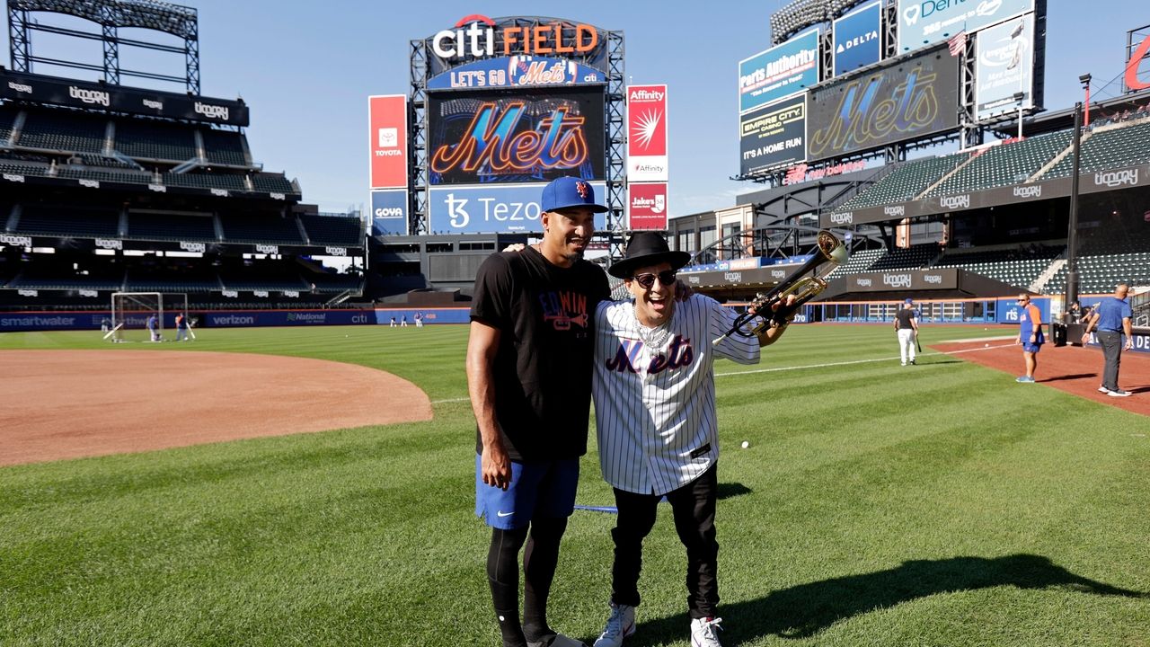Edwin Diaz and Timmy Trumpet meet at Citi Field - Newsday