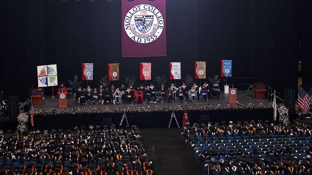 Molloy College 2012 commencement - Newsday