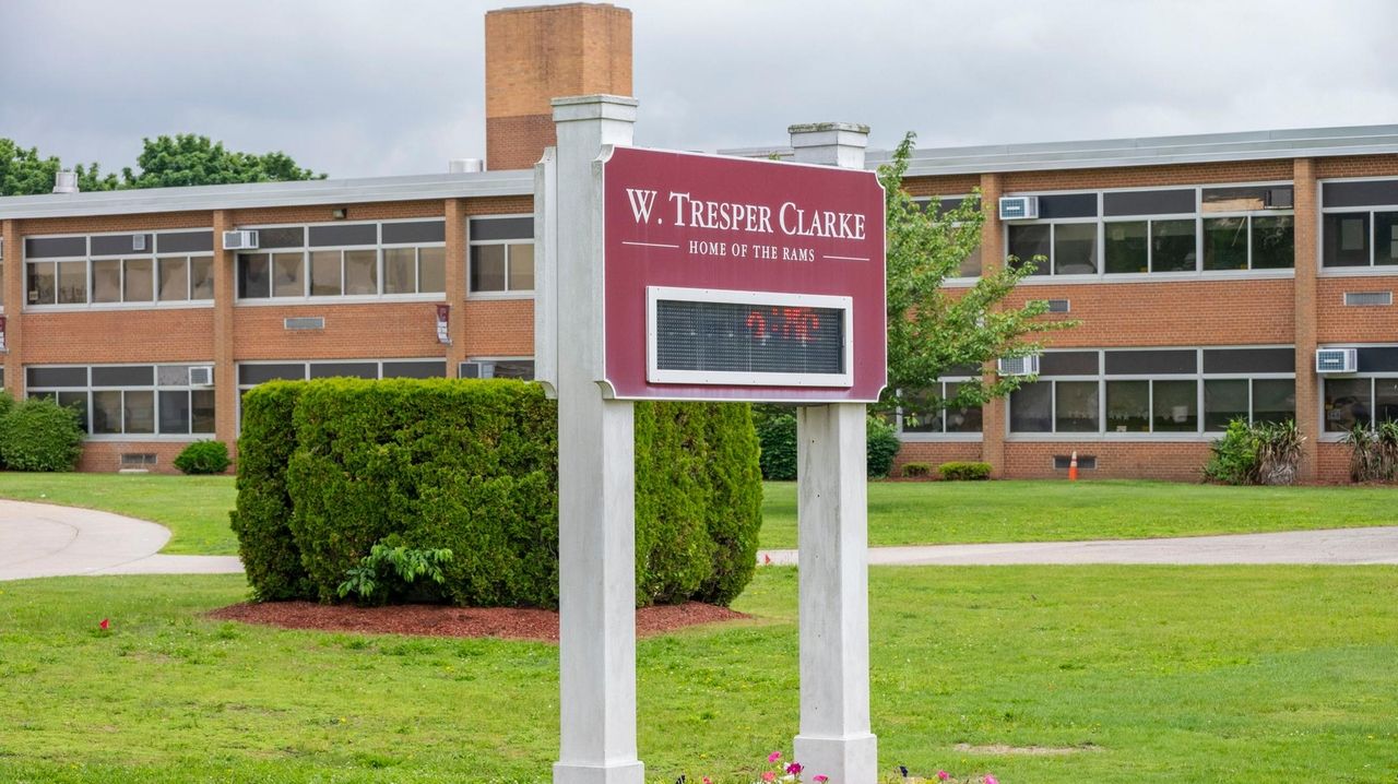 Feds: East Meadow music teacher arrested on child porn charges - Newsday