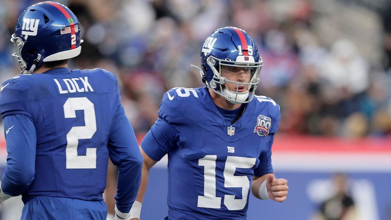 Giants say QB Tommy DeVito starting in place of Drew Lock, who has heel injury - Newsday