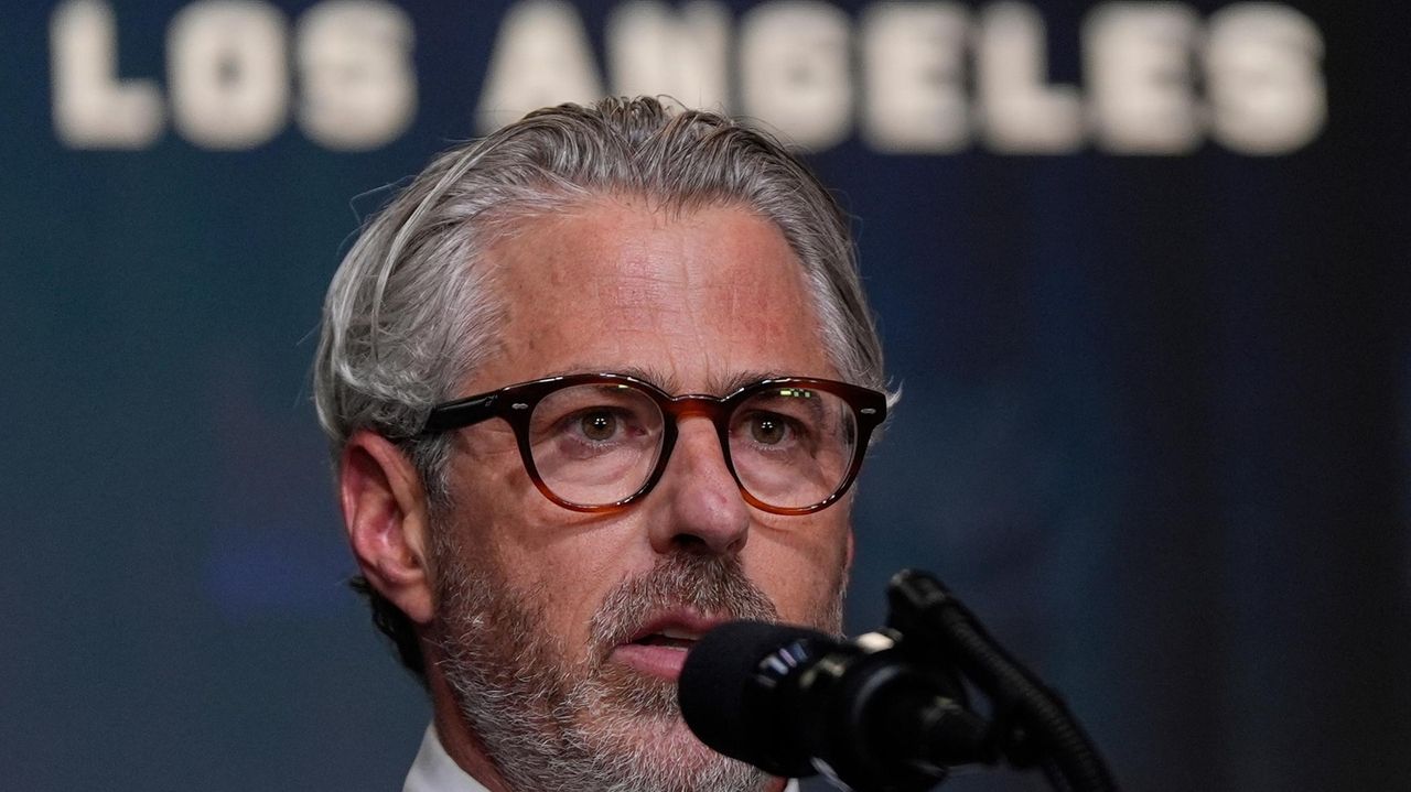 UCLA enlists top sports executives and alumni in search for new head ...