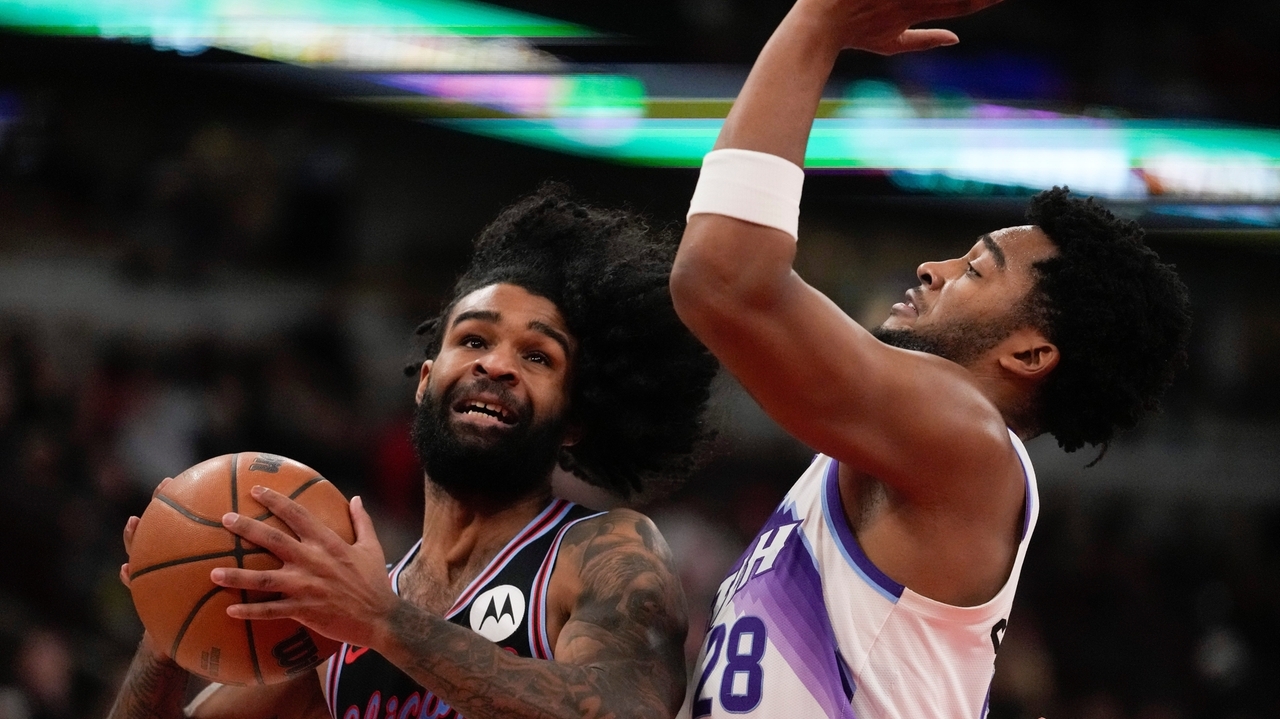 Utah's Sensabaugh scores 21 points in 1st quarter, highest for a bench ...