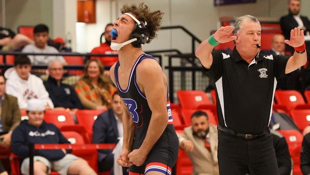 Newsday Athlete of the Week is Bellport's Camryn Howard - Newsday