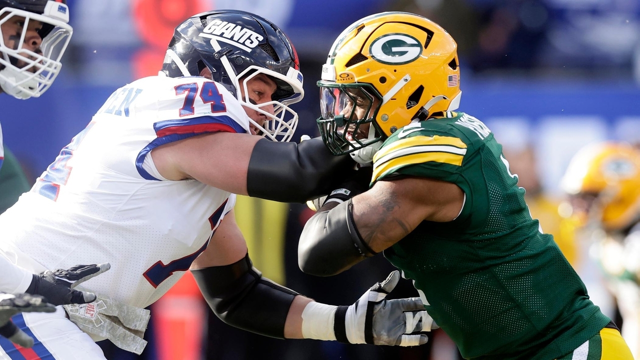 Giants' Greg Van Roten wants to keep playing, and he hopes it will be ...