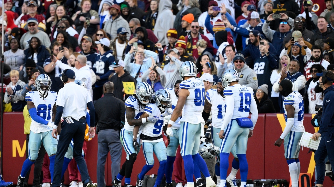 Late kickoff return TDs by Turpin and Thomas spark the Cowboys as they ...