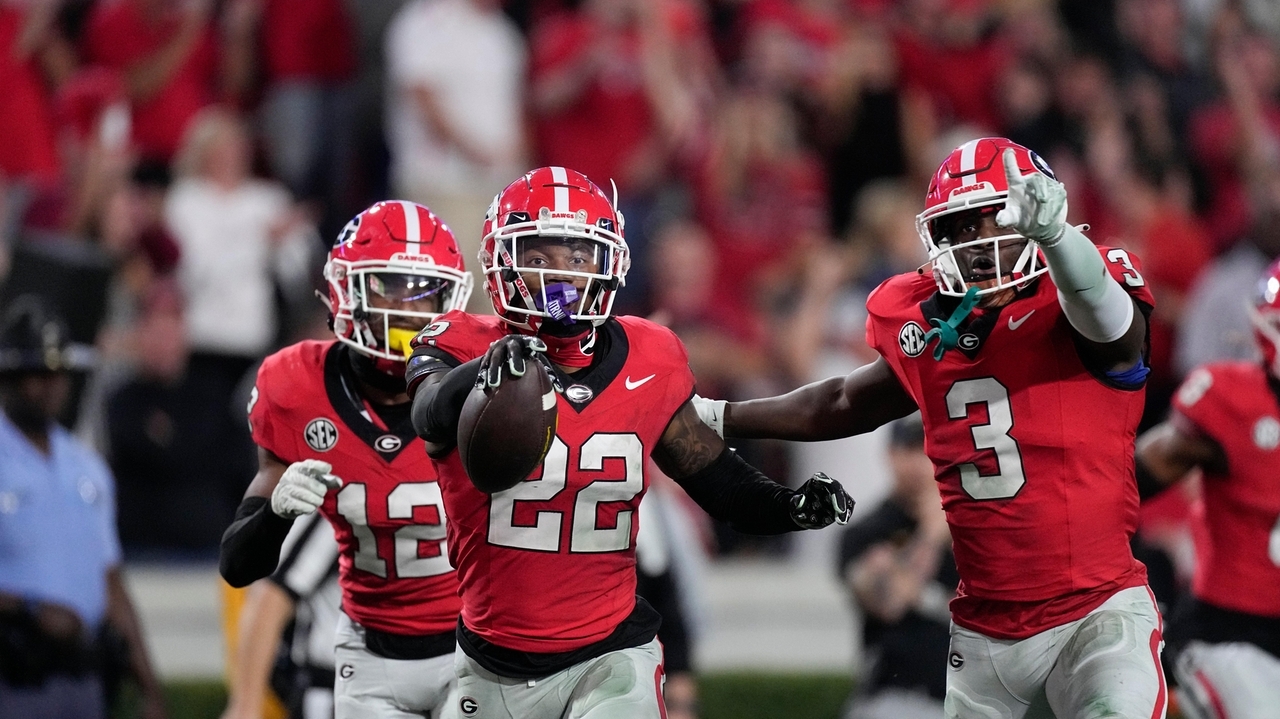 No. 1 Georgia faces another tough test against high-scoring No. 10 Ole ...