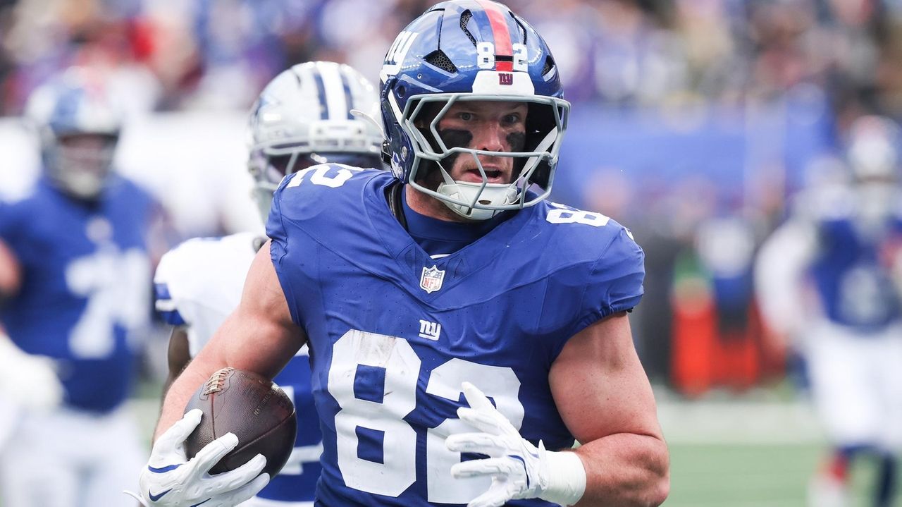 Giants' win is one John Mara and family won't ever forget - Newsday