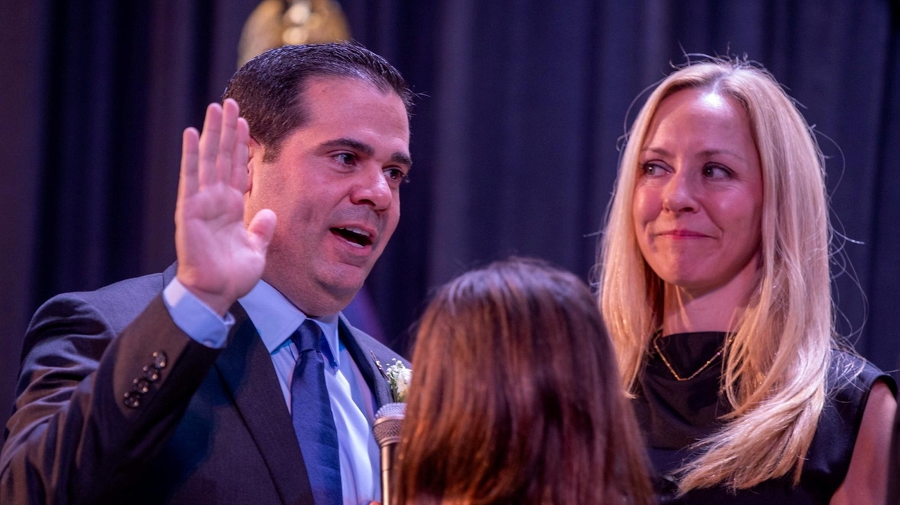Judge lets ruling stand vs. Hempstead Supervisor John Ferretti in Open ...