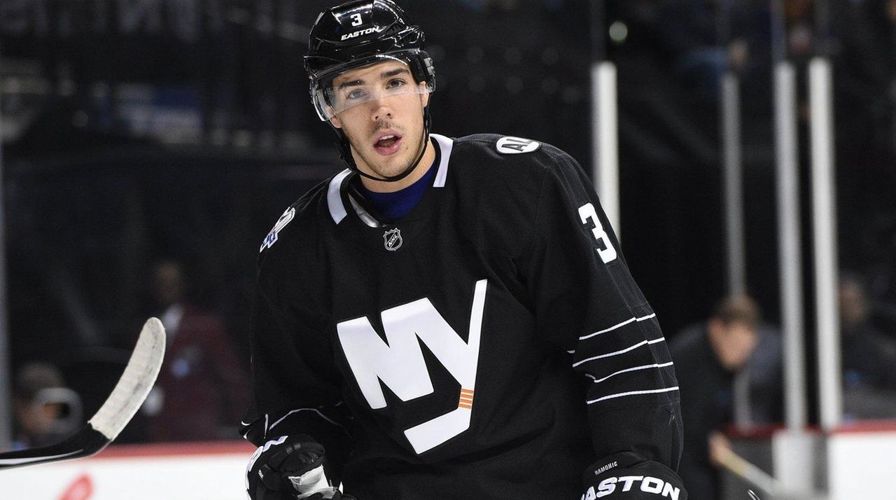 Islanders’ Travis Hamonic out two to three weeks - Newsday