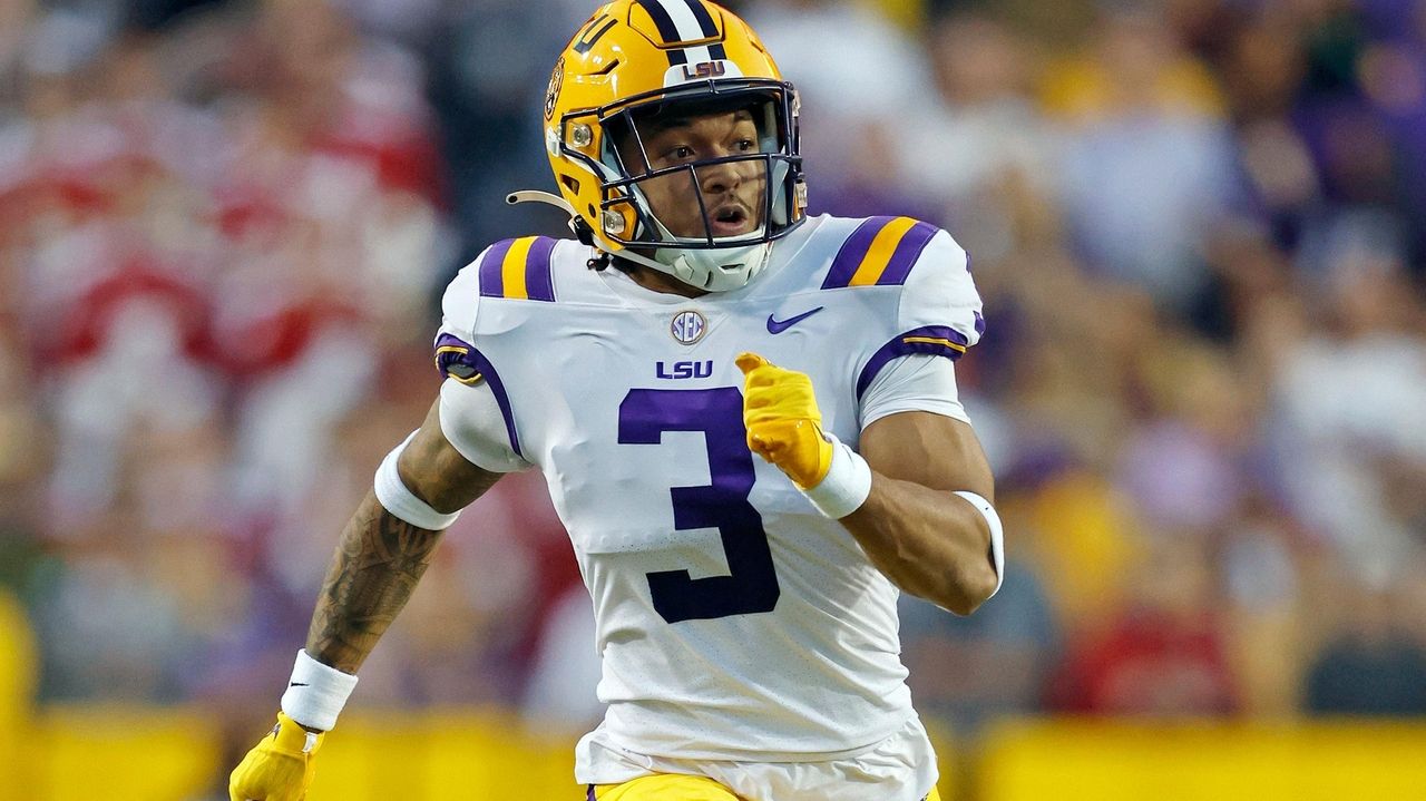 LSU safety Greg Brooks diagnosed with brain cancer, but no evidence it ...