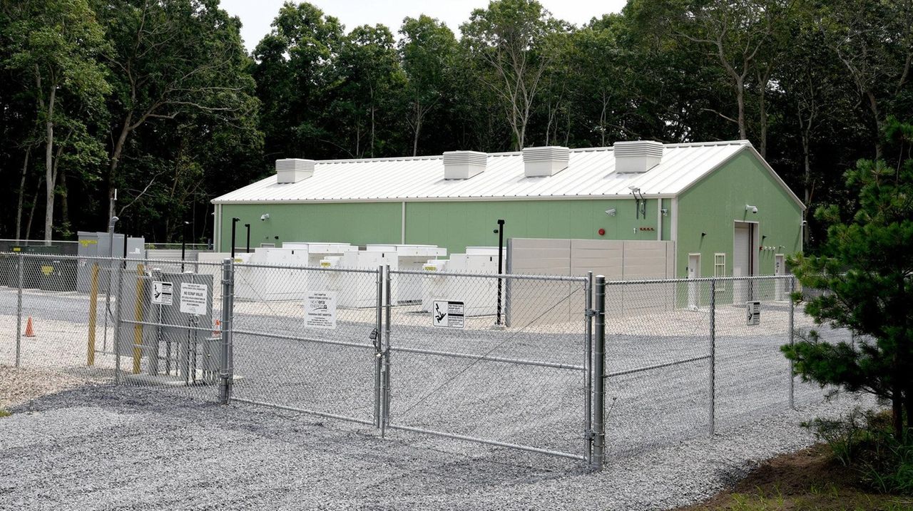 Region's largest battery on line in the Hamptons - Newsday