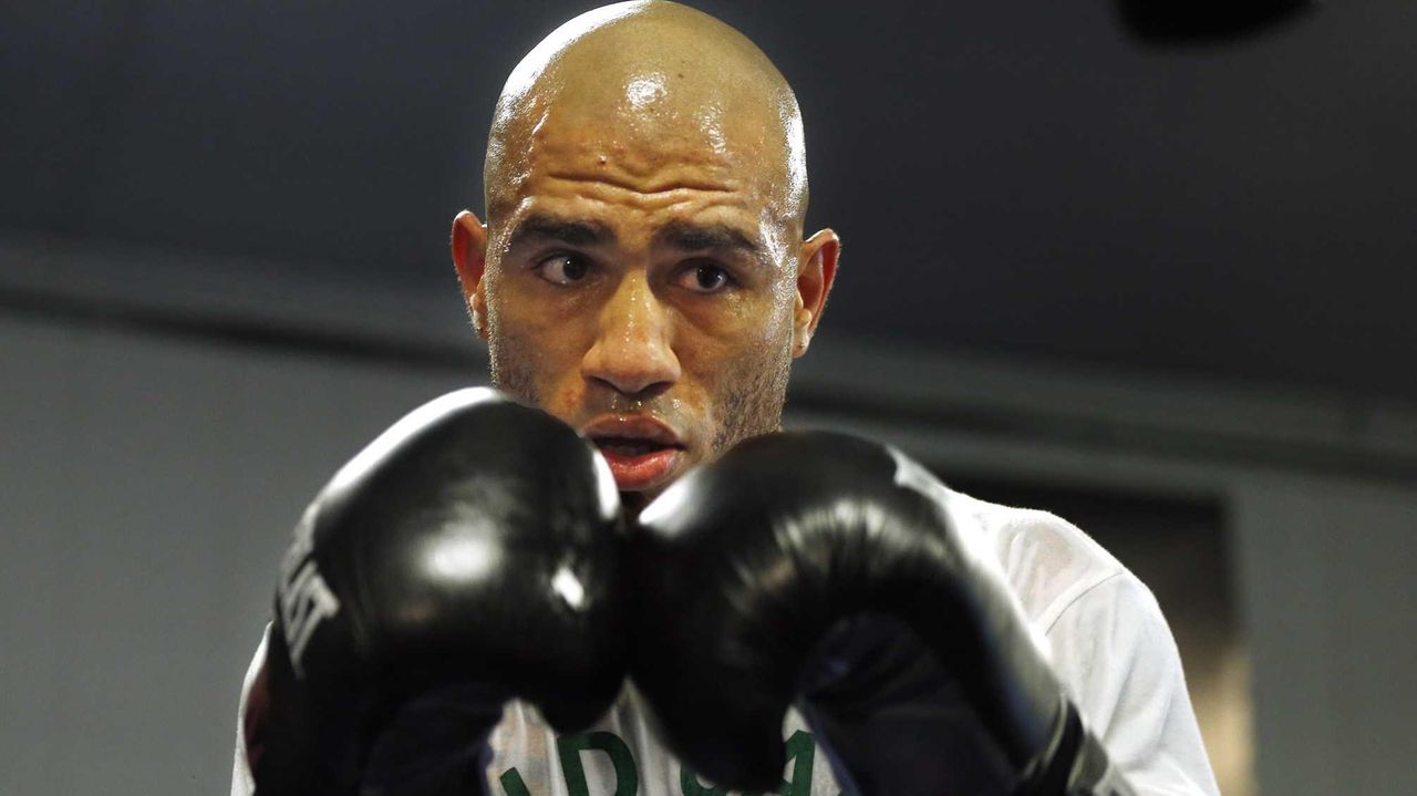 Miguel Cotto fights in his home ring, Madison Square Garden, Saturday ...