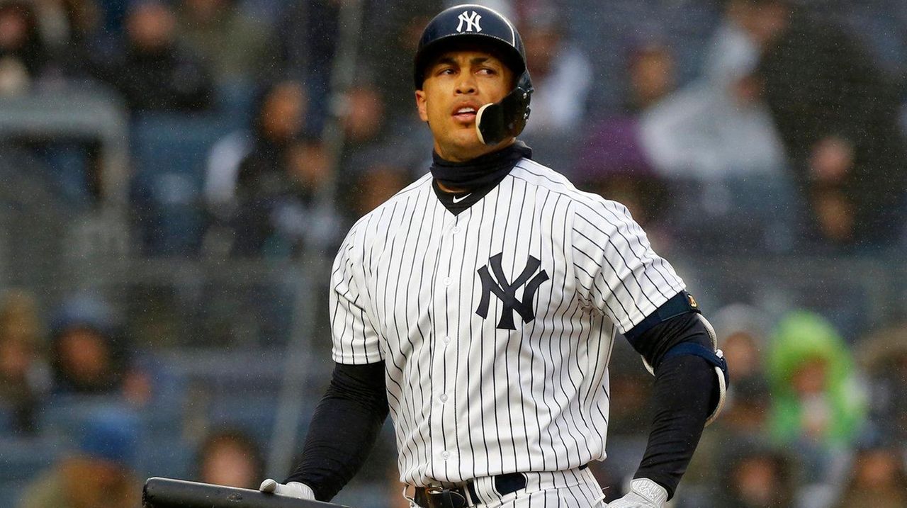 Win helps Giancarlo Stanton shake off strikeouts, boos - Newsday