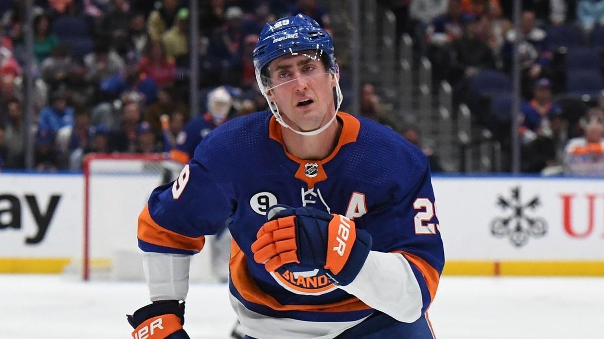 Islanders' Brock Nelson finally reaches 30 goals, with 40 in sight ...