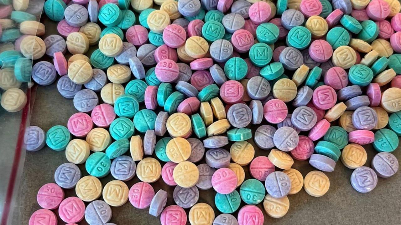 Nassau, Suffolk warn about 'rainbow fentanyl' - Newsday