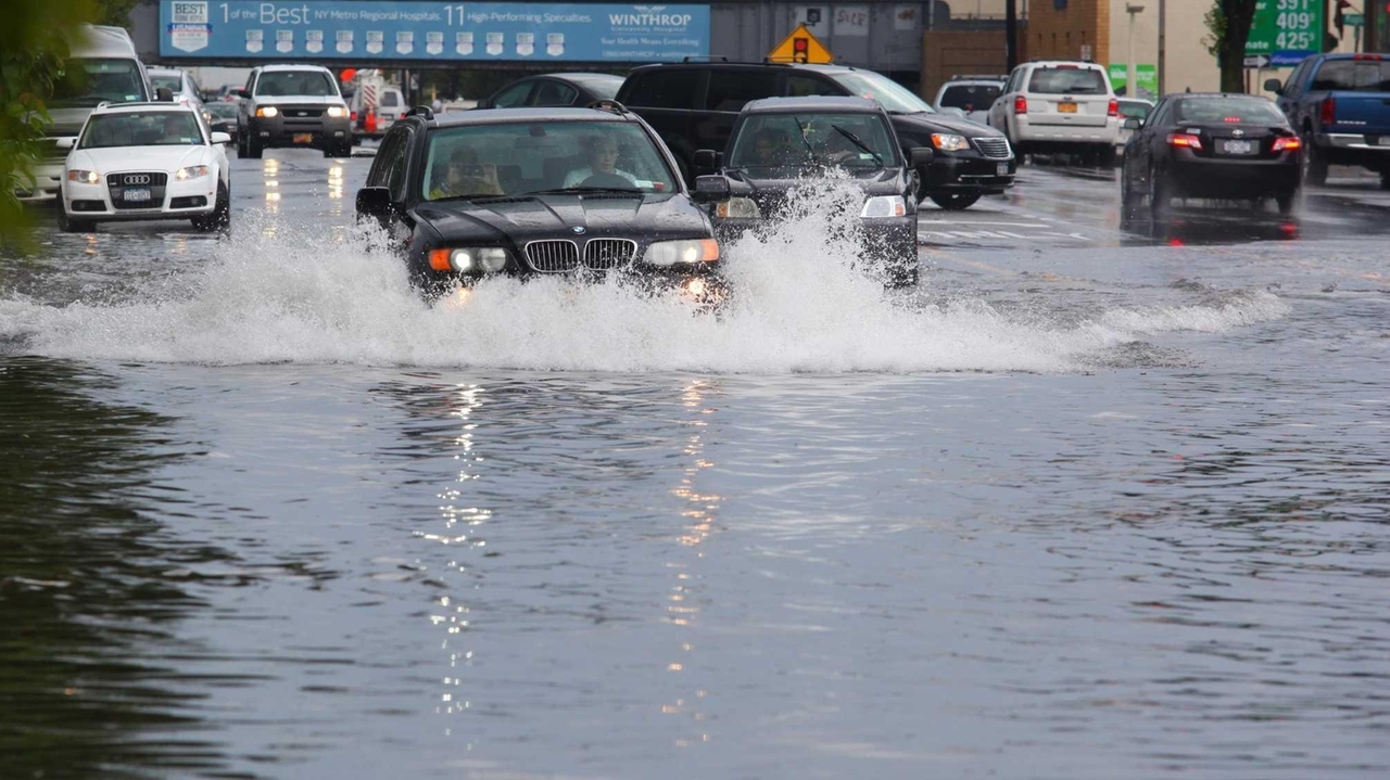 Thunderstorms, high winds forecast Wednesday - Newsday