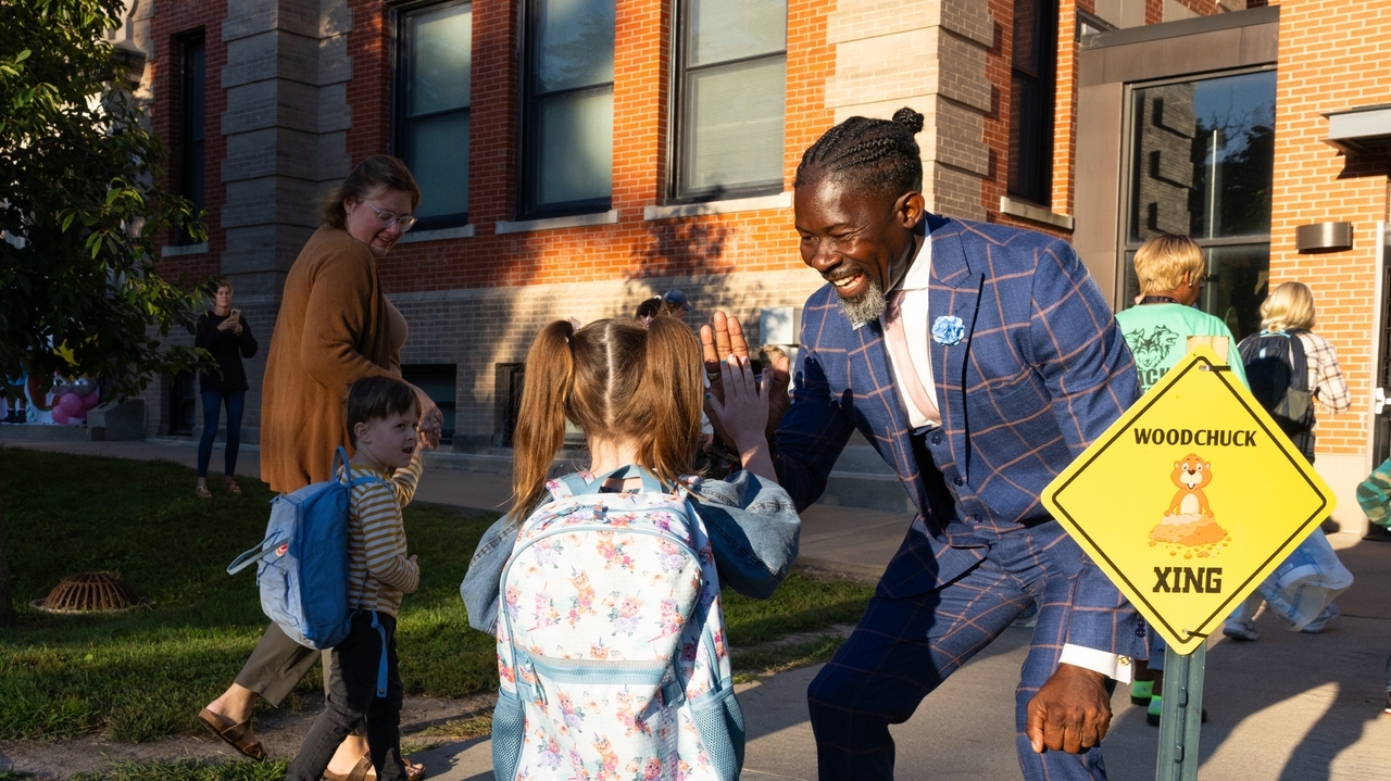 Former Iowa superintendent pleads guilty to falsely claiming US ...