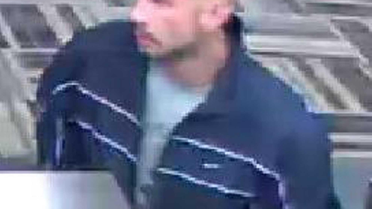 Serial Bank Robber Strikes Again Say Cops Newsday