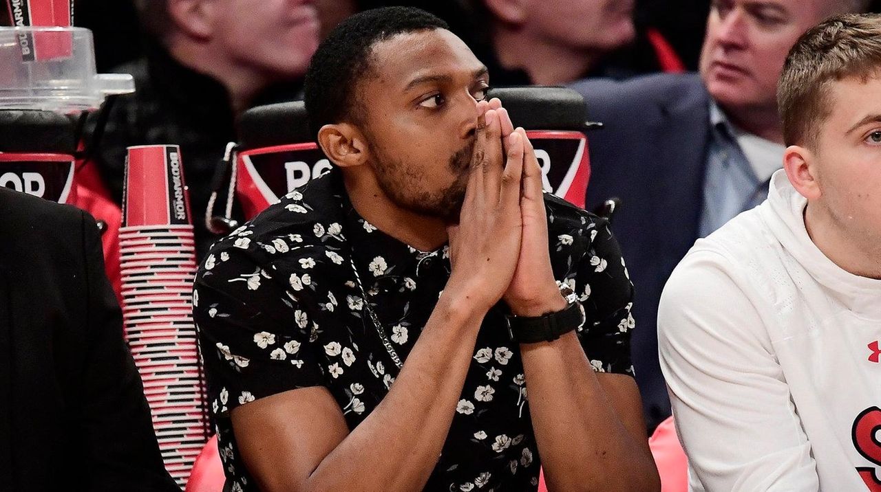 St. John’s guard Marcus LoVett out for season with knee injury - Newsday