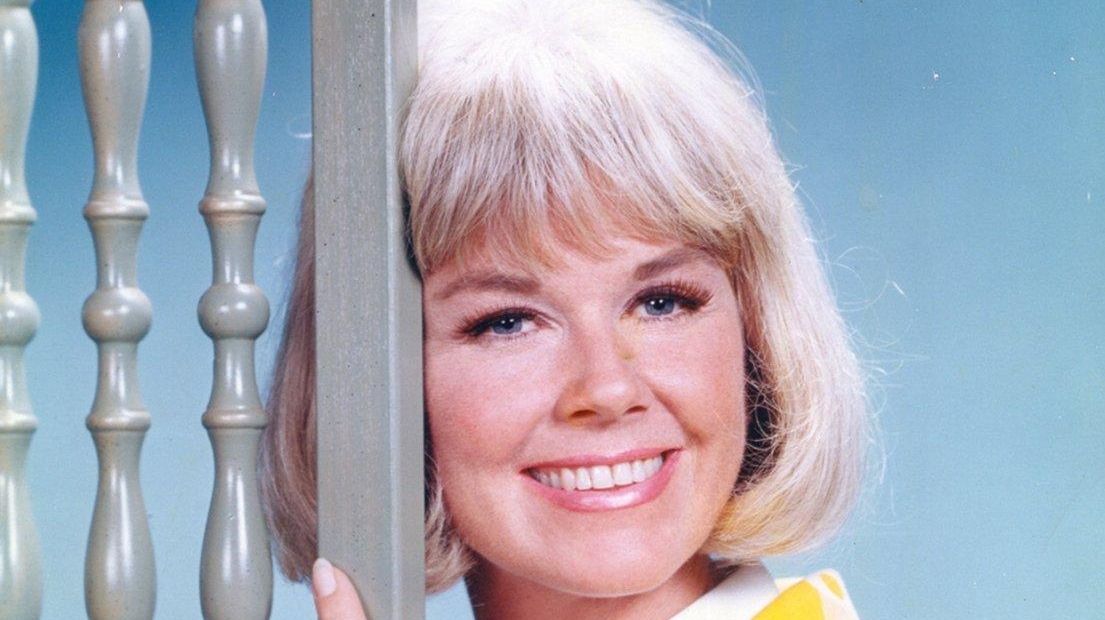 Decades TV network brings together history, pop culture - Newsday