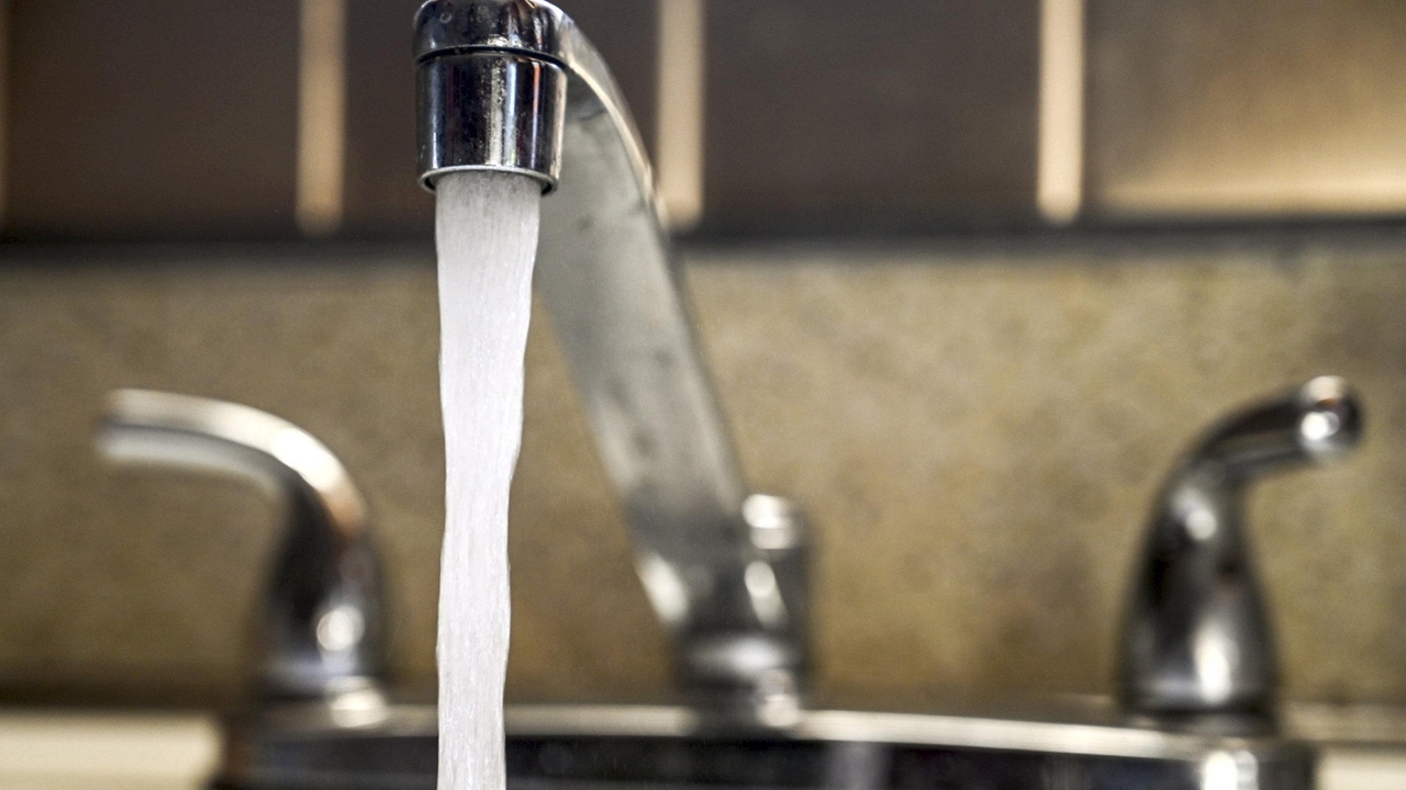 Likely carcinogen 1,4-dioxane found in Liberty Water's Merrick district ...