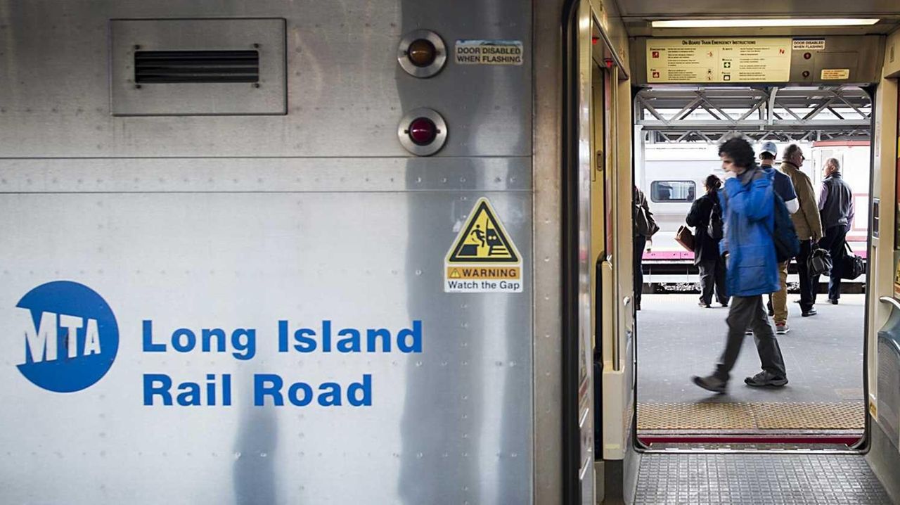 Time to reduce fares for beleaguered LIRR riders - Newsday