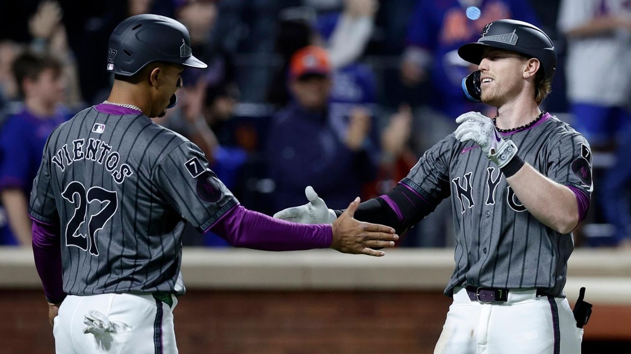 Mets' Carlos Mendoza puts Brett Baty at third, Mark Vientos at DH - Newsday