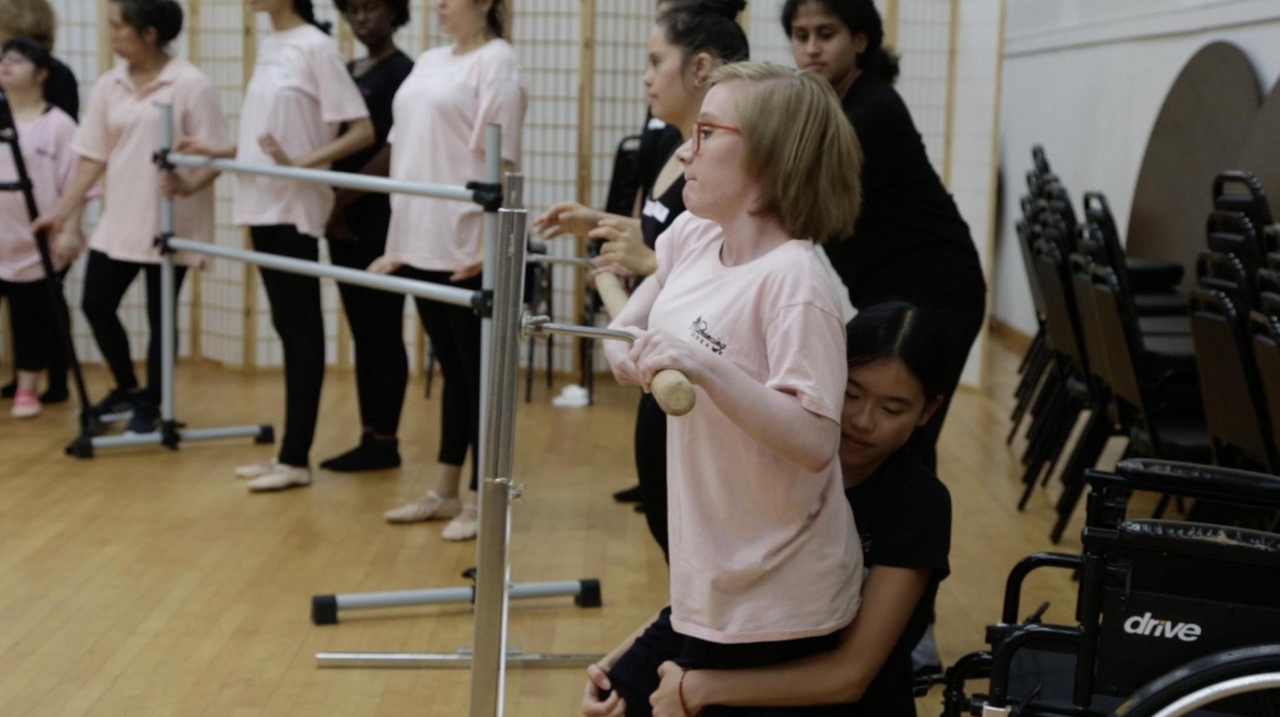 Kids with disabilities dance with help from teen volunteers - Newsday