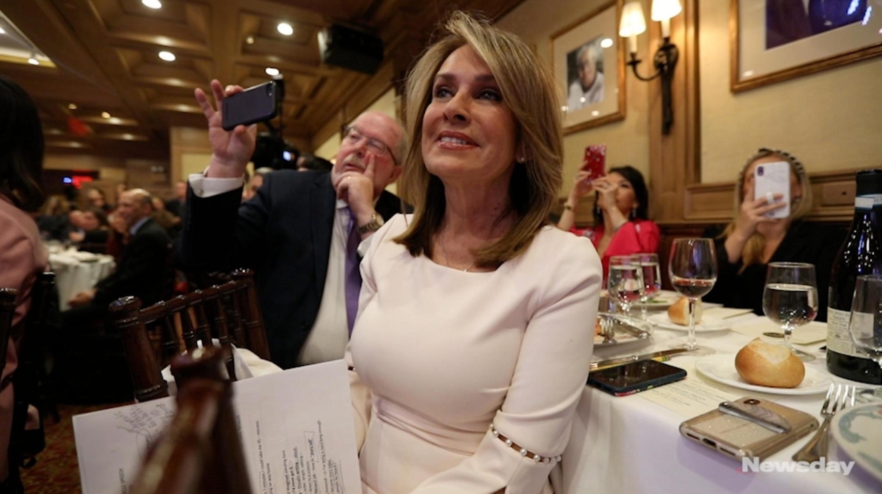 Carol Silva, an icon at News 12, signs off - Newsday