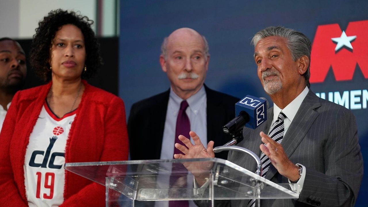 Collapse of NBA, NHL arena deal prompts recriminations, allegations of ...