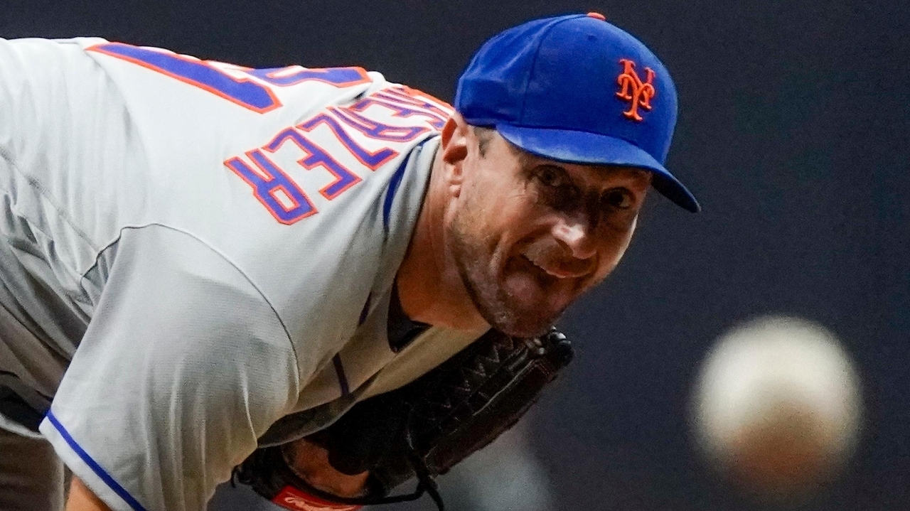 Scherzer wanted to pitch more last September. This time, he's pitching ...