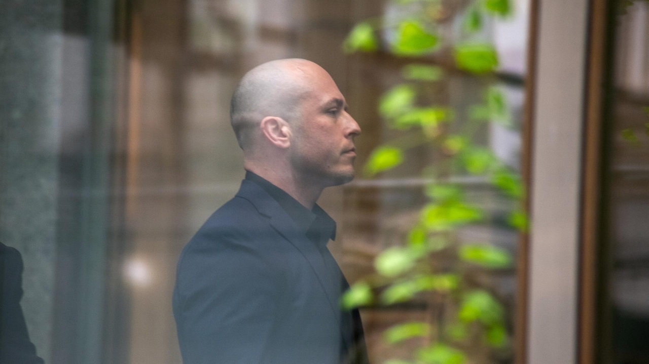 U.S. soldier Gannon Ken Van Dyke pleads not guilty to using intel on ...