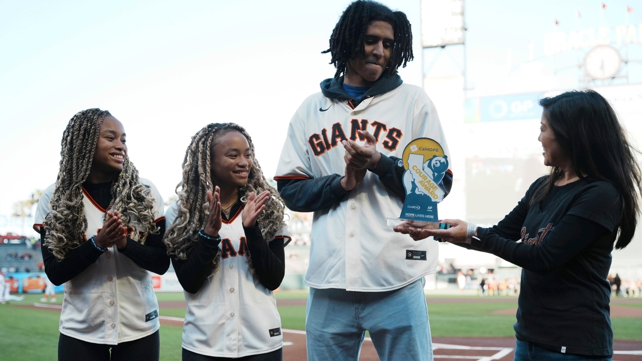 Cal's Gray twins, Pasadena City College's Nigel Wilson receive CalHOPE ...