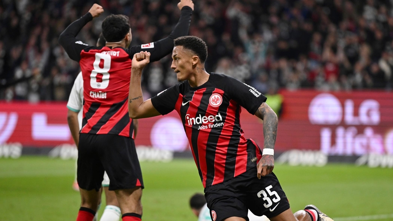 Tuta scores and receives red card as Frankfurt draws with Bremen - Newsday