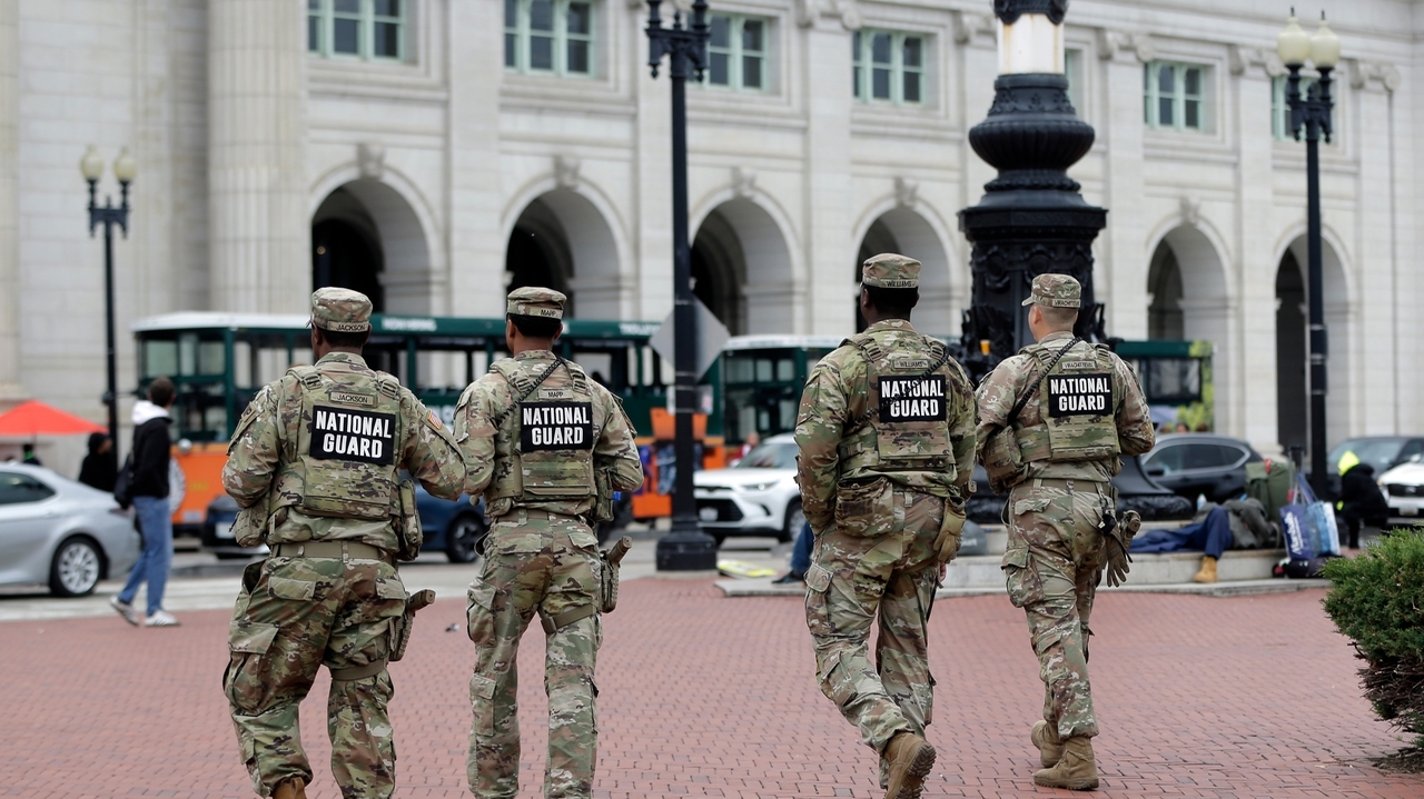 National Guard in each state is ordered to create 'quick reaction ...