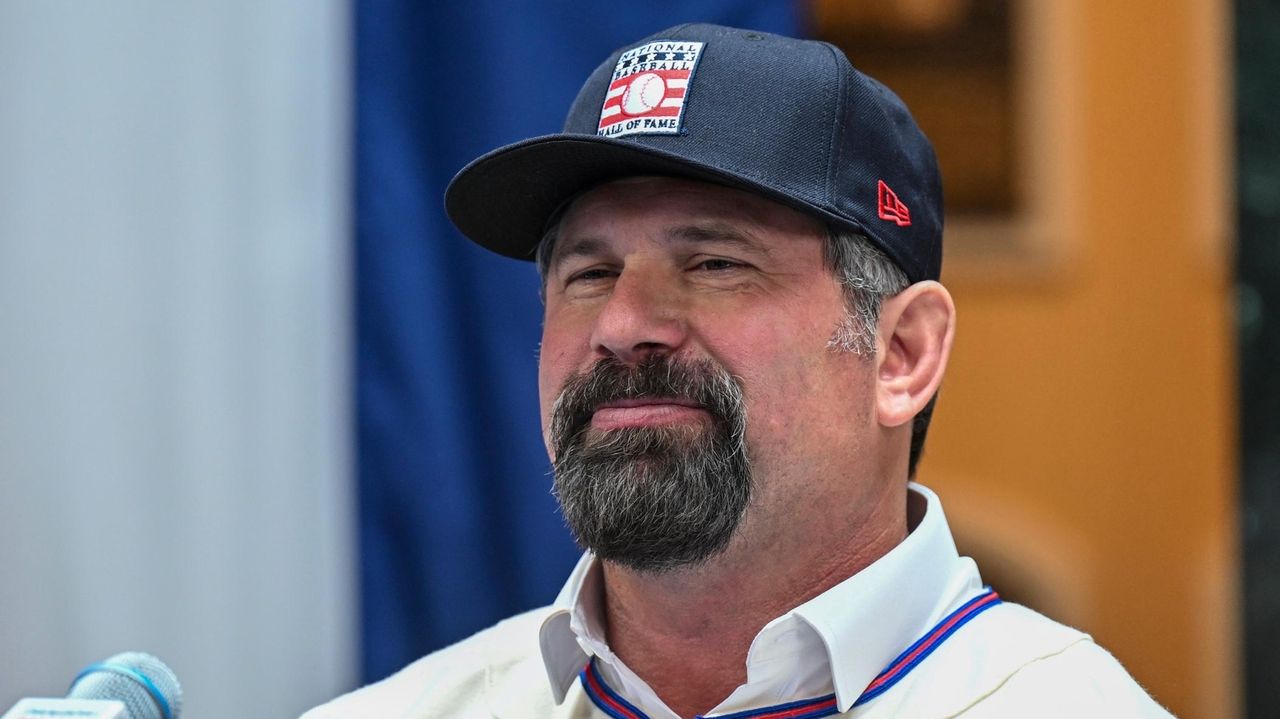 Todd Helton, new Baseball Hall of Famer, chose the right sport after ...