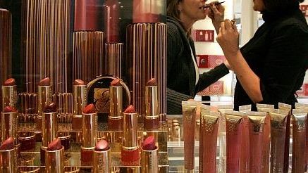 Estee Lauder recruiting for more than 100 product line positions - Newsday