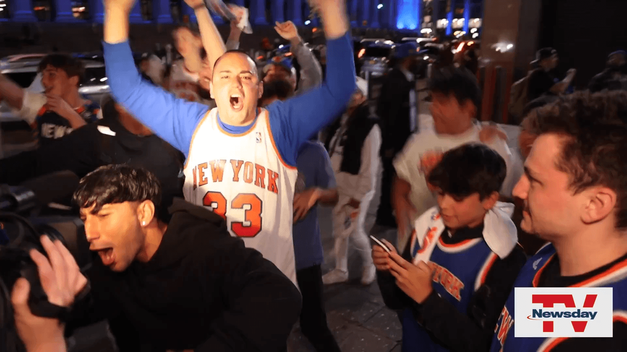 Knicks fans react outside Madison Square Garden after Game 5 victory ...