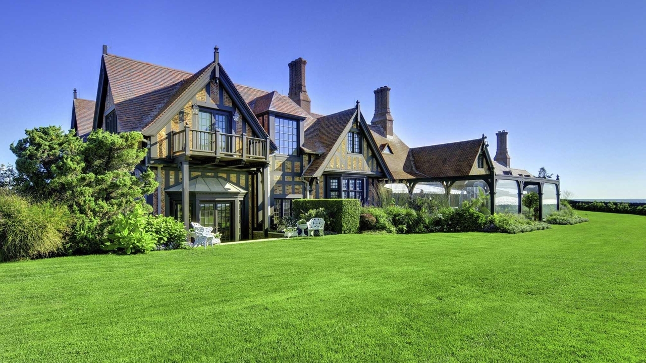Southampton estate returns to market, for $98 million - Newsday