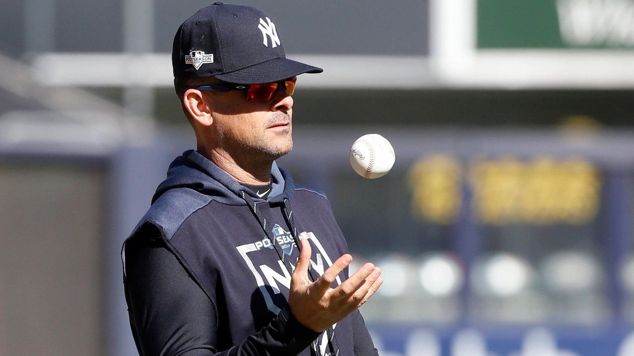 Yankees learn the plane truth . . . it's on to Houston for ALCS Game 1 ...