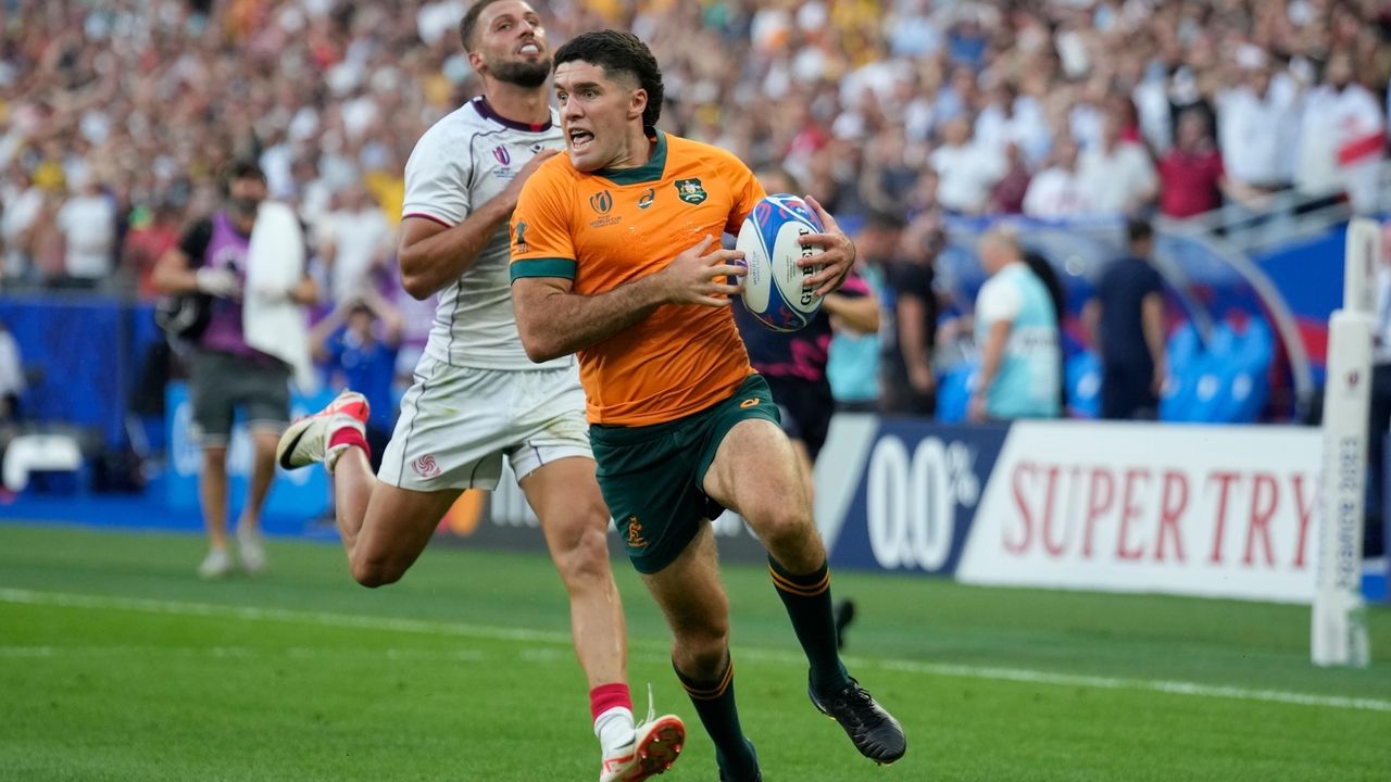 Donaldson shines as Australia ends losing run at Georgia's expense in ...