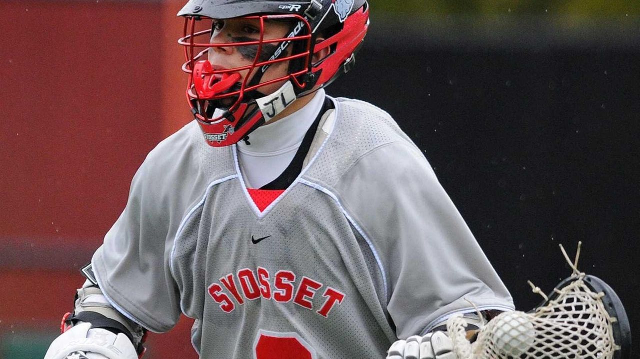 Young Alex Concannon of Syosset keeps his head despite 'target on back ...