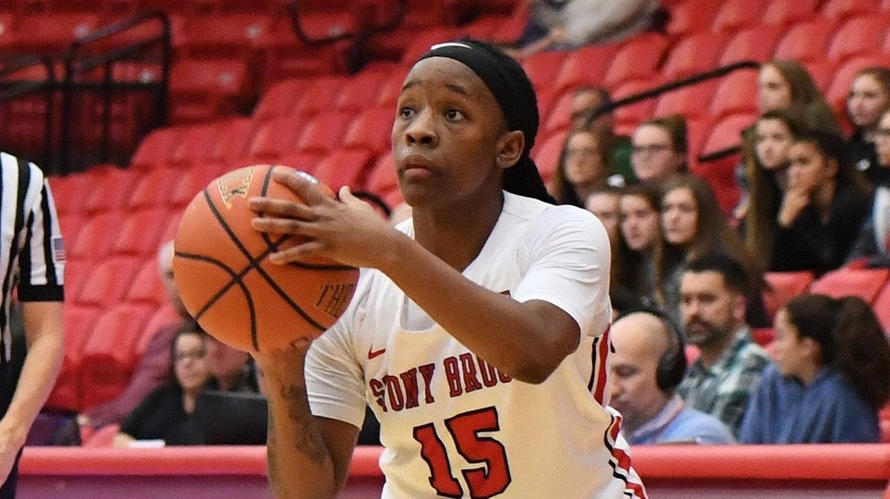 'Shorty' Johnson leads SBU women over UMass Lowell - Newsday
