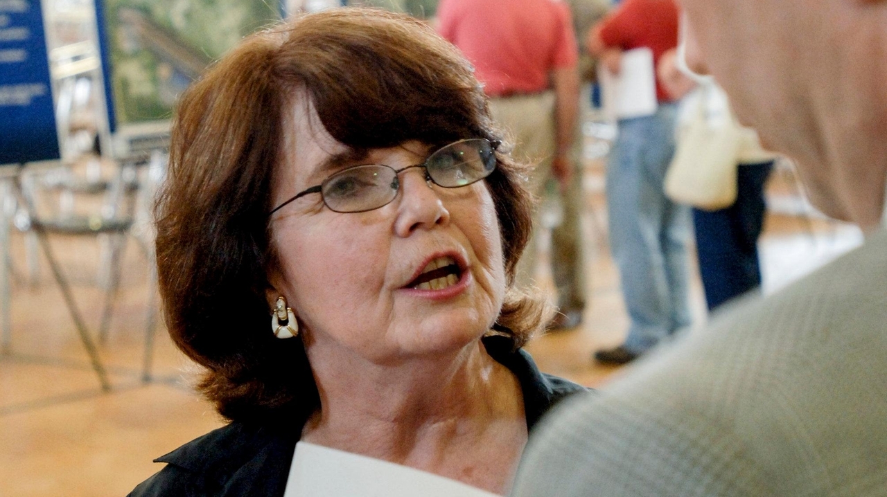 Laura Mansi, civic organizer who fought controversial projects, dies at ...