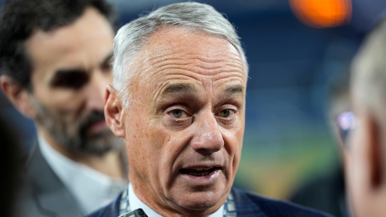 Rob Manfred faces tough obstacles that could halt MLB's momentum - Newsday